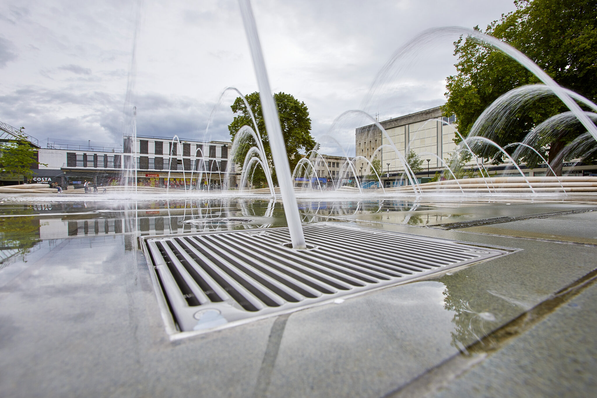 Kings Square Gloucester - Ocmis